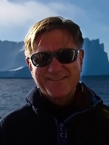 Edward Struzik | Quebec RE3